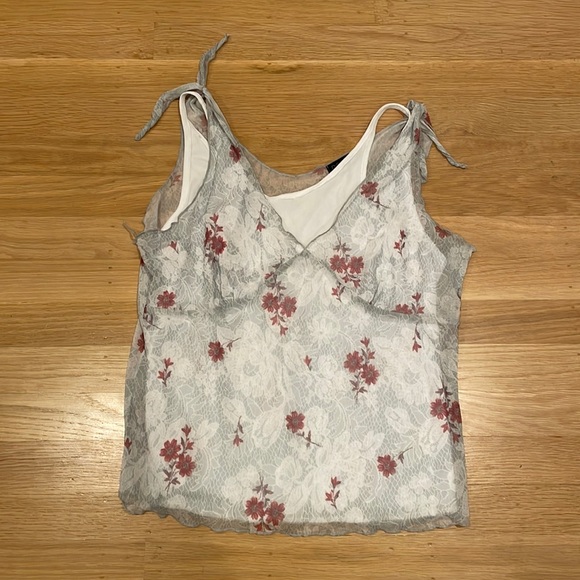 Doki Geki | Tops | Vintage 9searly 2000s Tank Lined | Poshmark